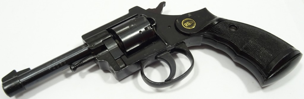 Rewolwer Rohm RG24 kal.22lr